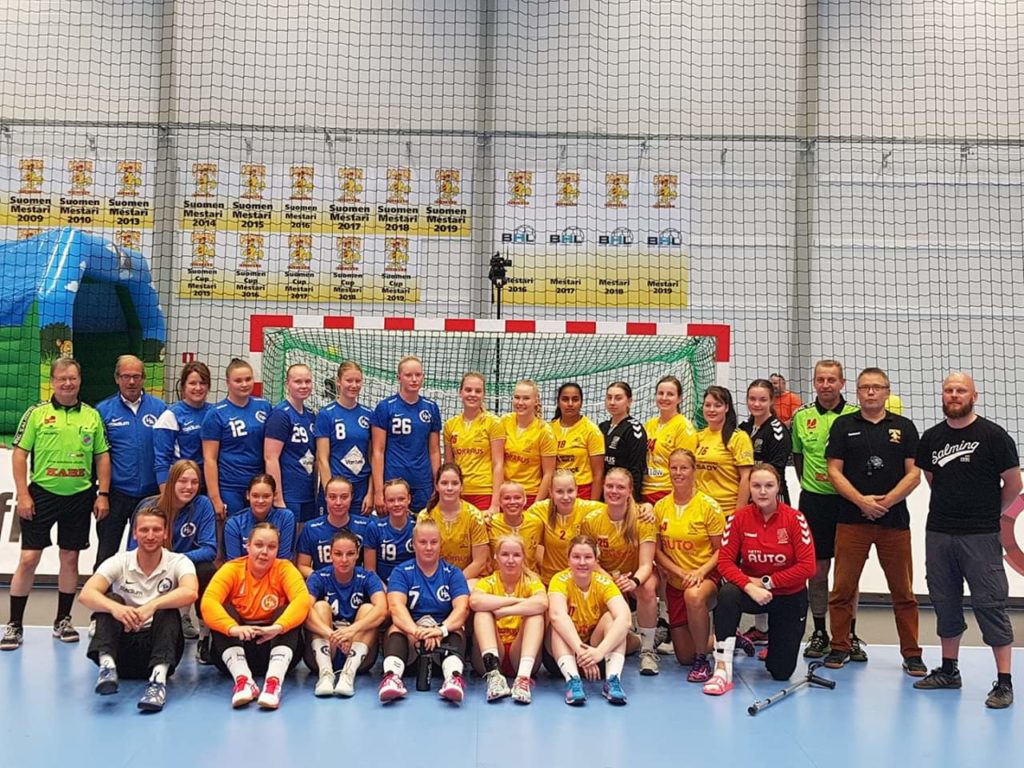 Atlaksen naiset Cocks Areenalla - Atlas Handball